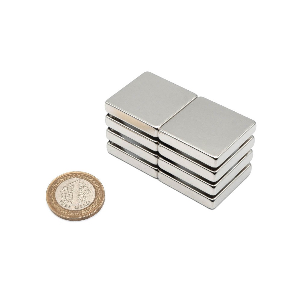 25x25x5 mm N52 Neodyum Mıknatıs